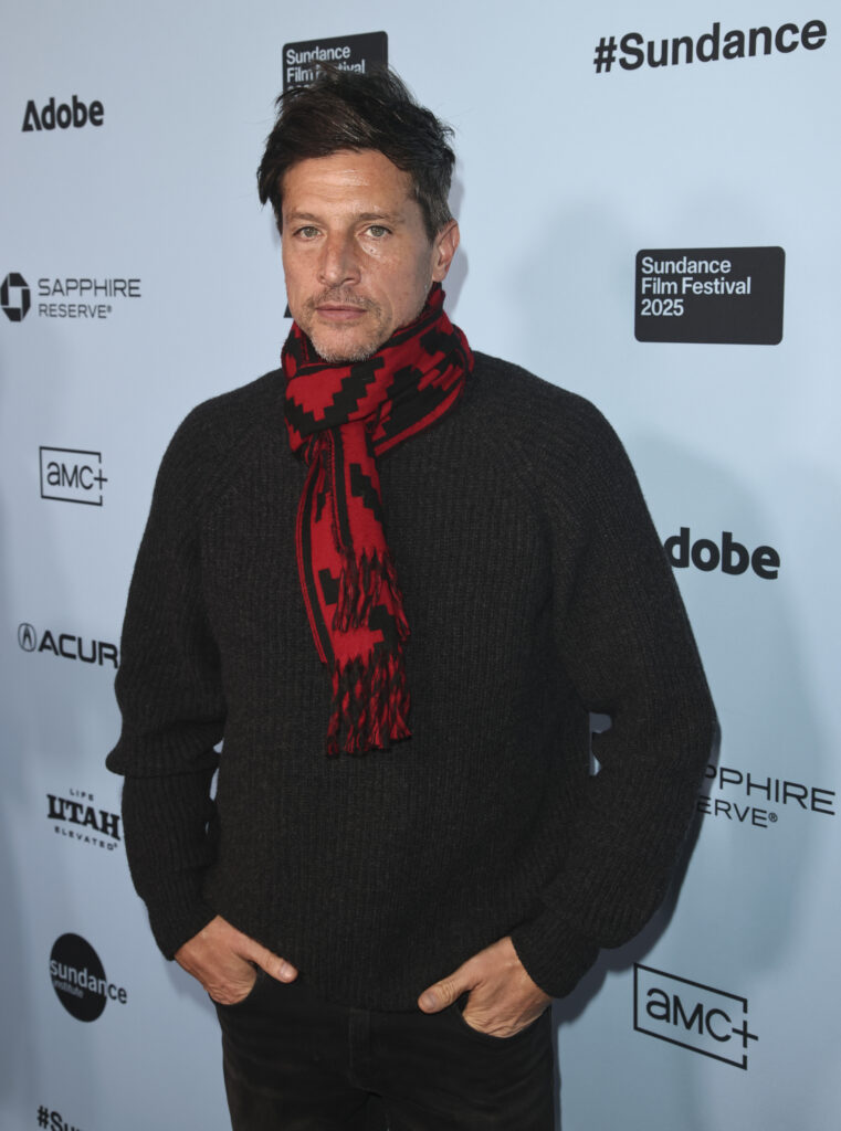Meghan Markle and actor Simon Rex 'never dated' as he gushes over ...
