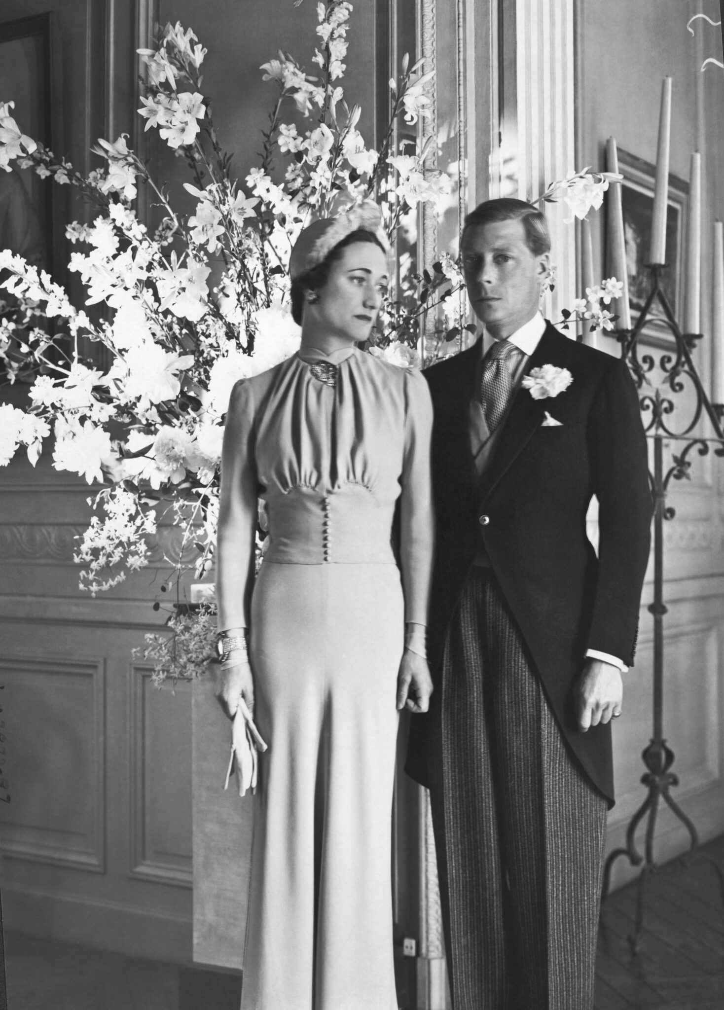 Wallis Simpson and King Edward's love story - Scandal, exile and a love that cost a crown