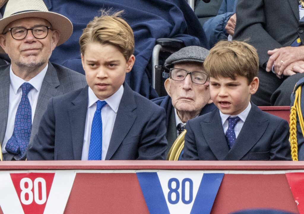 Prince George and brother Louis' sweet unseen moment at VE Day parade ...