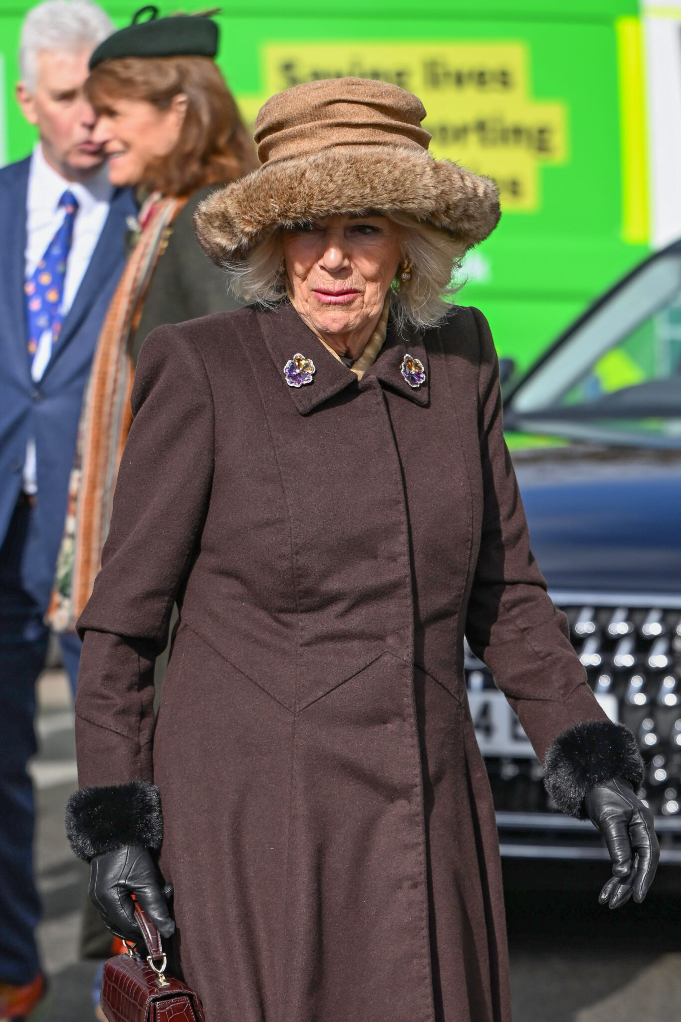 Queen Camilla's 'shady' two-word response after being caught off guard ...