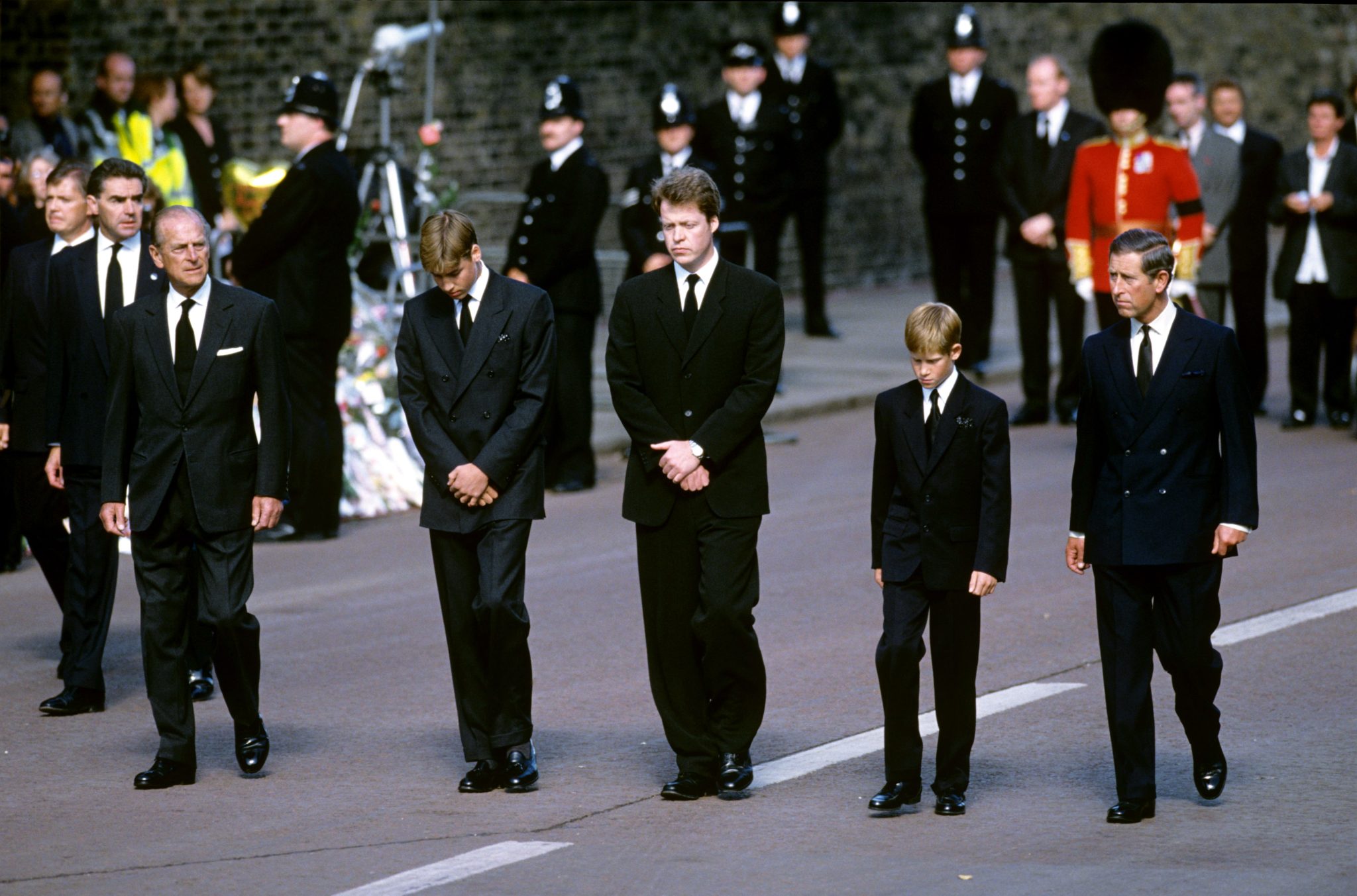 Inside Princess Diana's final goodbye - Funeral procession to royal ...
