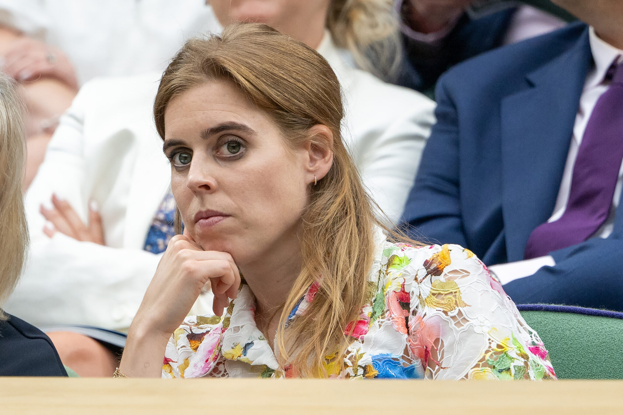 Princess Beatrice 'visits dad Prince Andrew at Royal Lodge' after he ...