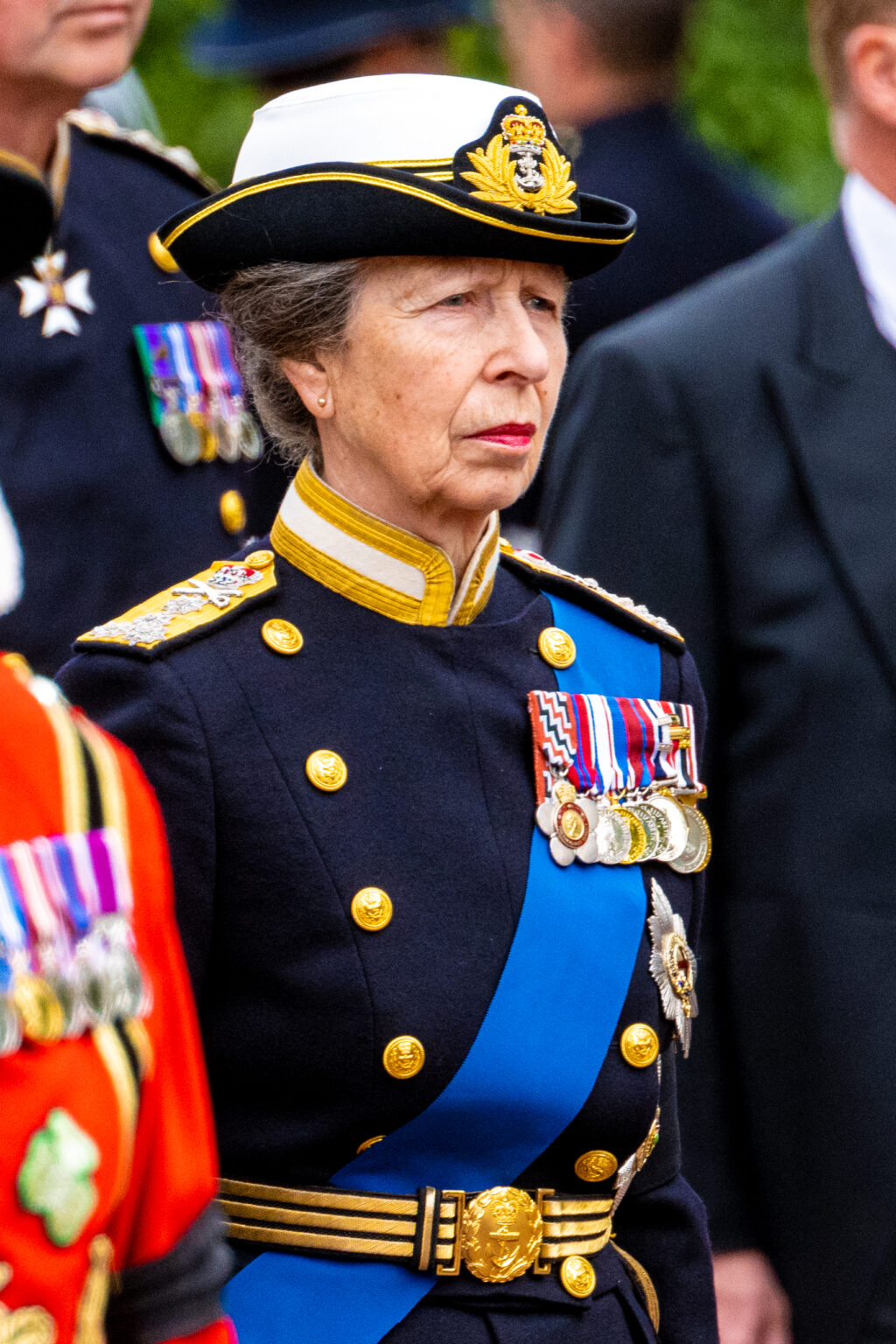 Princess Anne shows offs trait reminiscent of Queen Elizabeth with ...