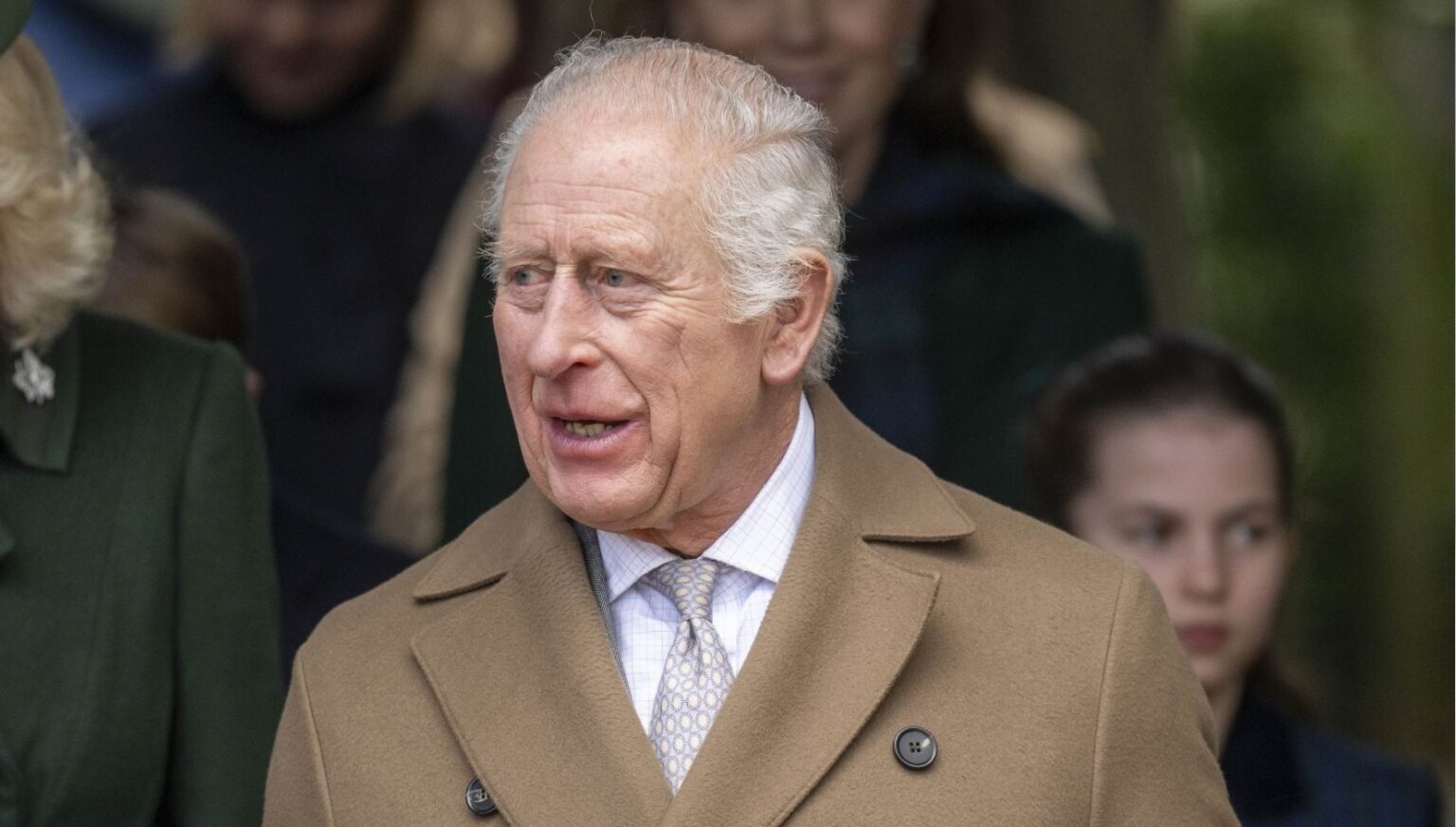 King Charles warned off 'circus' visit to Prince Harry and Meghan ...